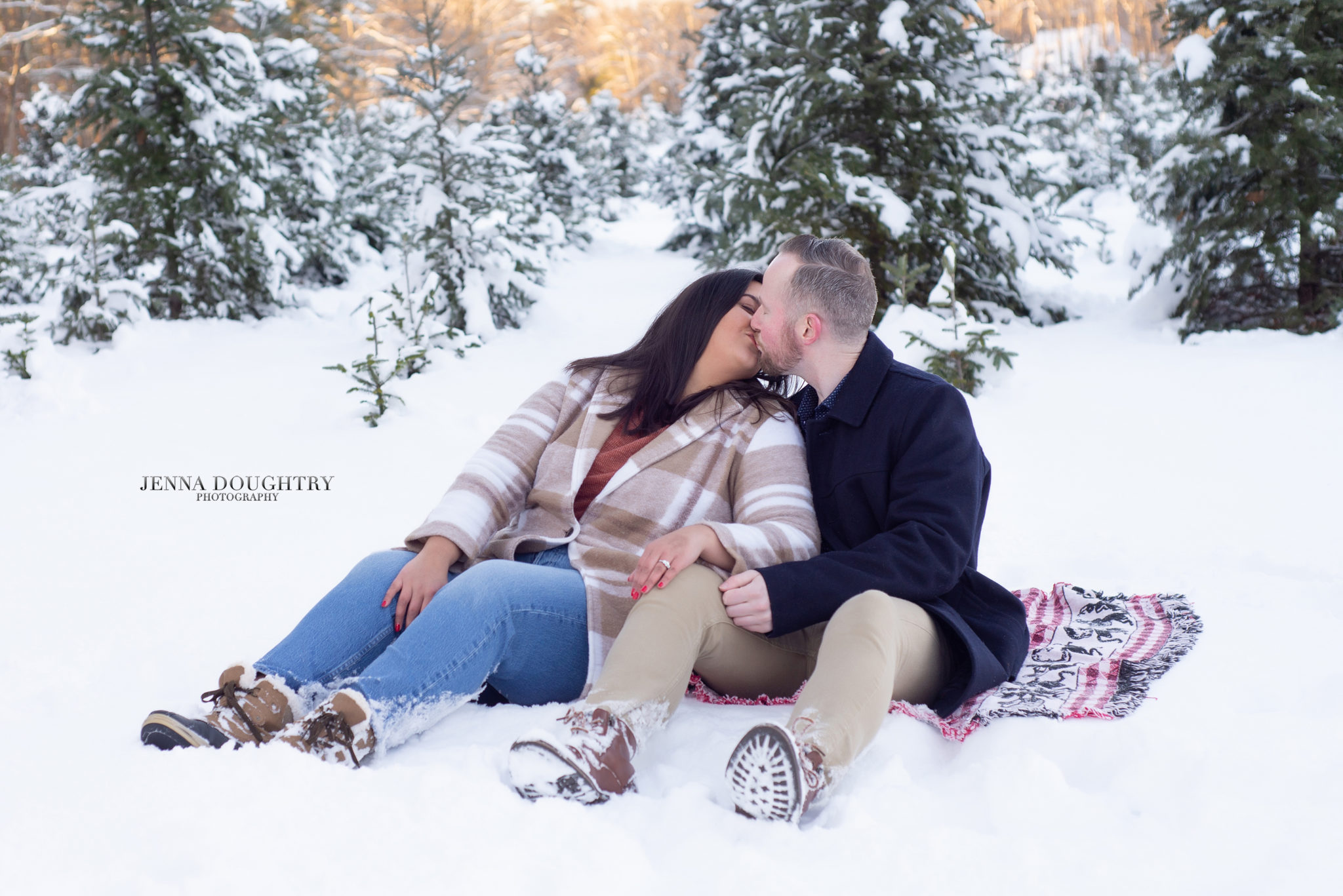 Winter Engagement Photoshoot Kennebunk Maine Becca & Ty ...